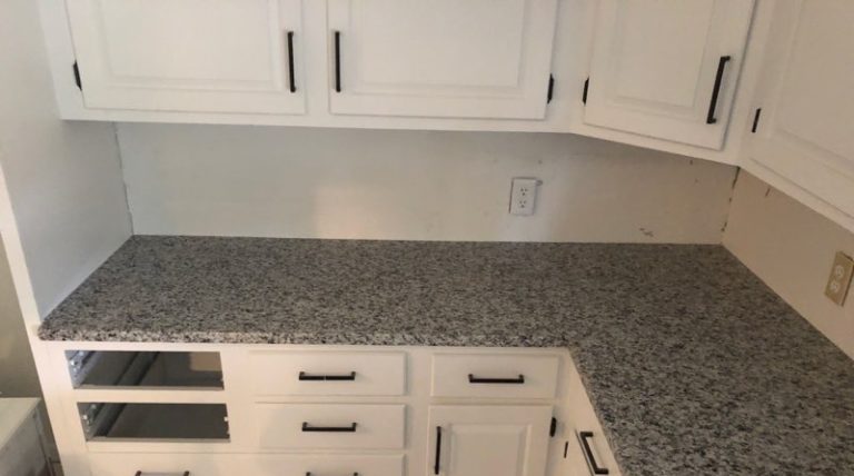 What is the most timeless kitchen cabinet color? - Quality Granite ...